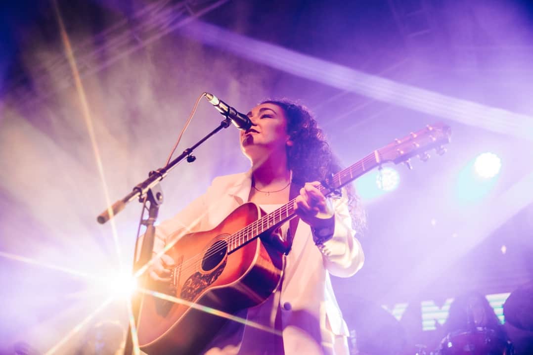 JENNY MITCHELL UNVEILS NORTH ISLAND TOUR